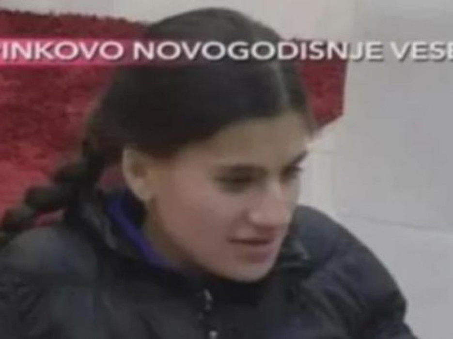 (FOTO) OVO JE SESTRA DIVNE DNK - Obe su rođene sa DEFORMITETOM! "Za sve ...