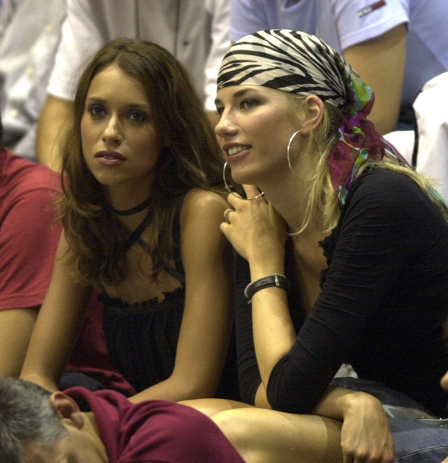 SAD IMA MUŽA MILIJARDERA, A NEKAD... Pogledajte kako je Sandra ...