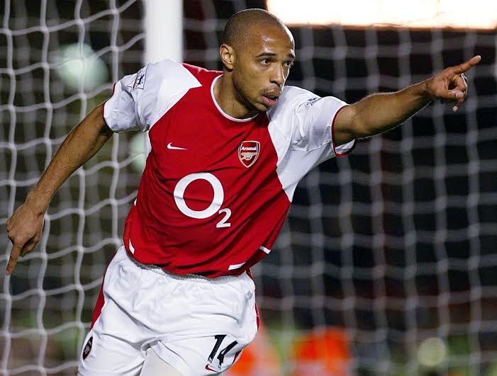 Deset godina od Arsenalove titule!