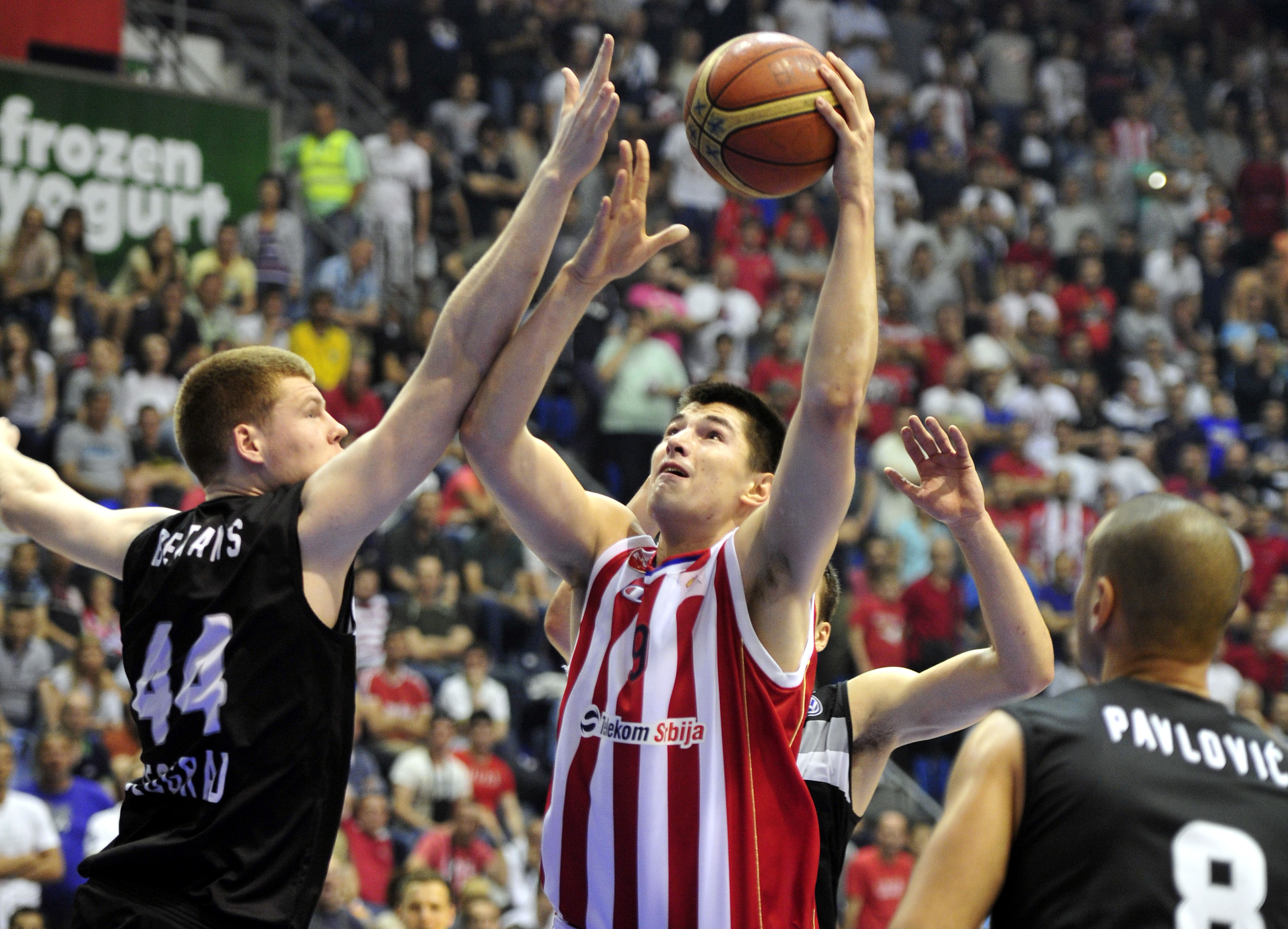 MITROVIĆ: Nema izrazitih favorita