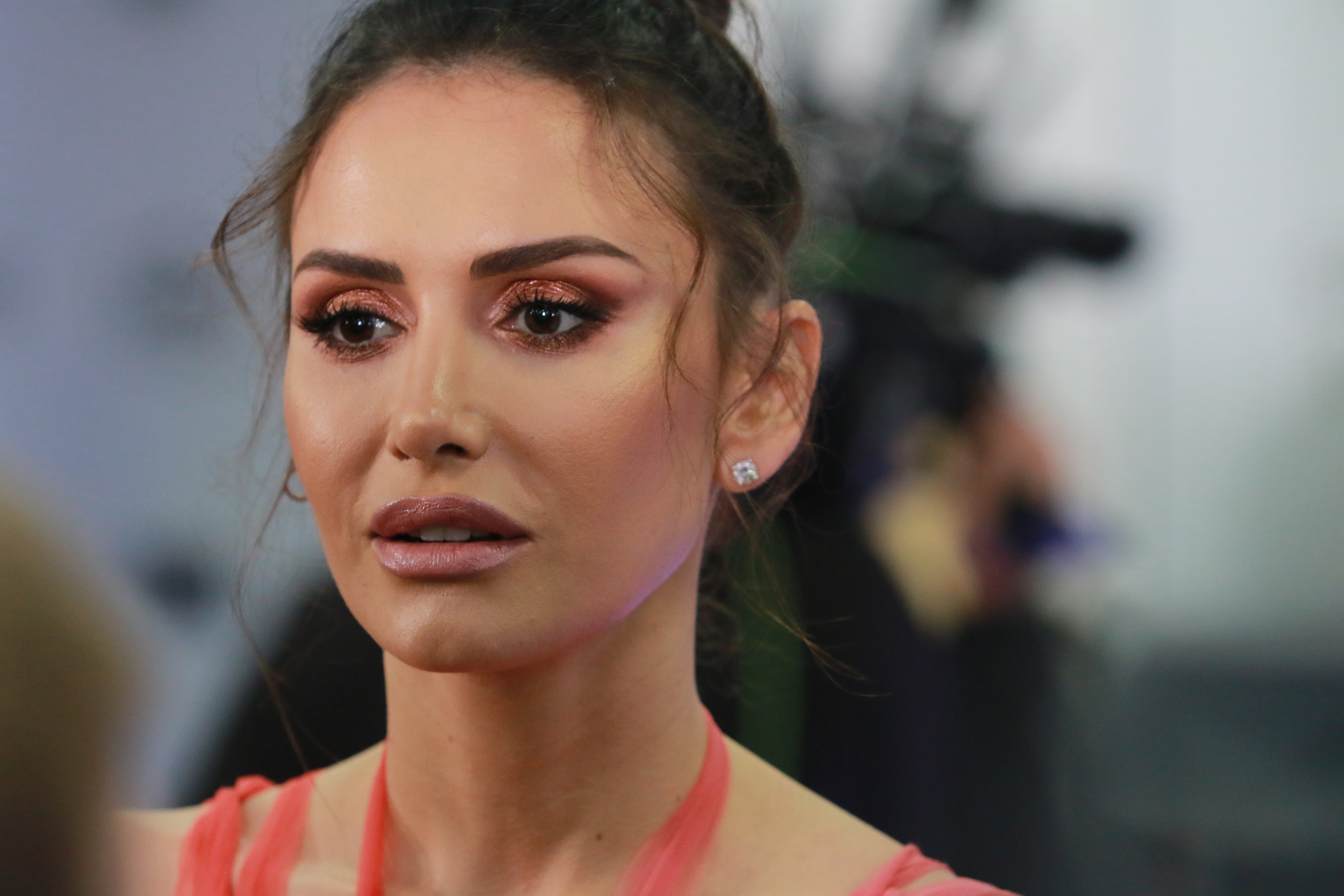 ŠOK! EMINA JAHOVIĆ PONOVO U VEZI SA MUSTAFOM?! Evo šta je bio RAZLOG da se PONOVO spoje (FOTO)