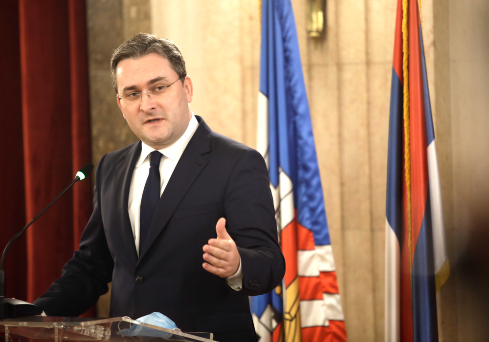 Ministar Selaković svečano uručio spomenice borcima u Babušnici