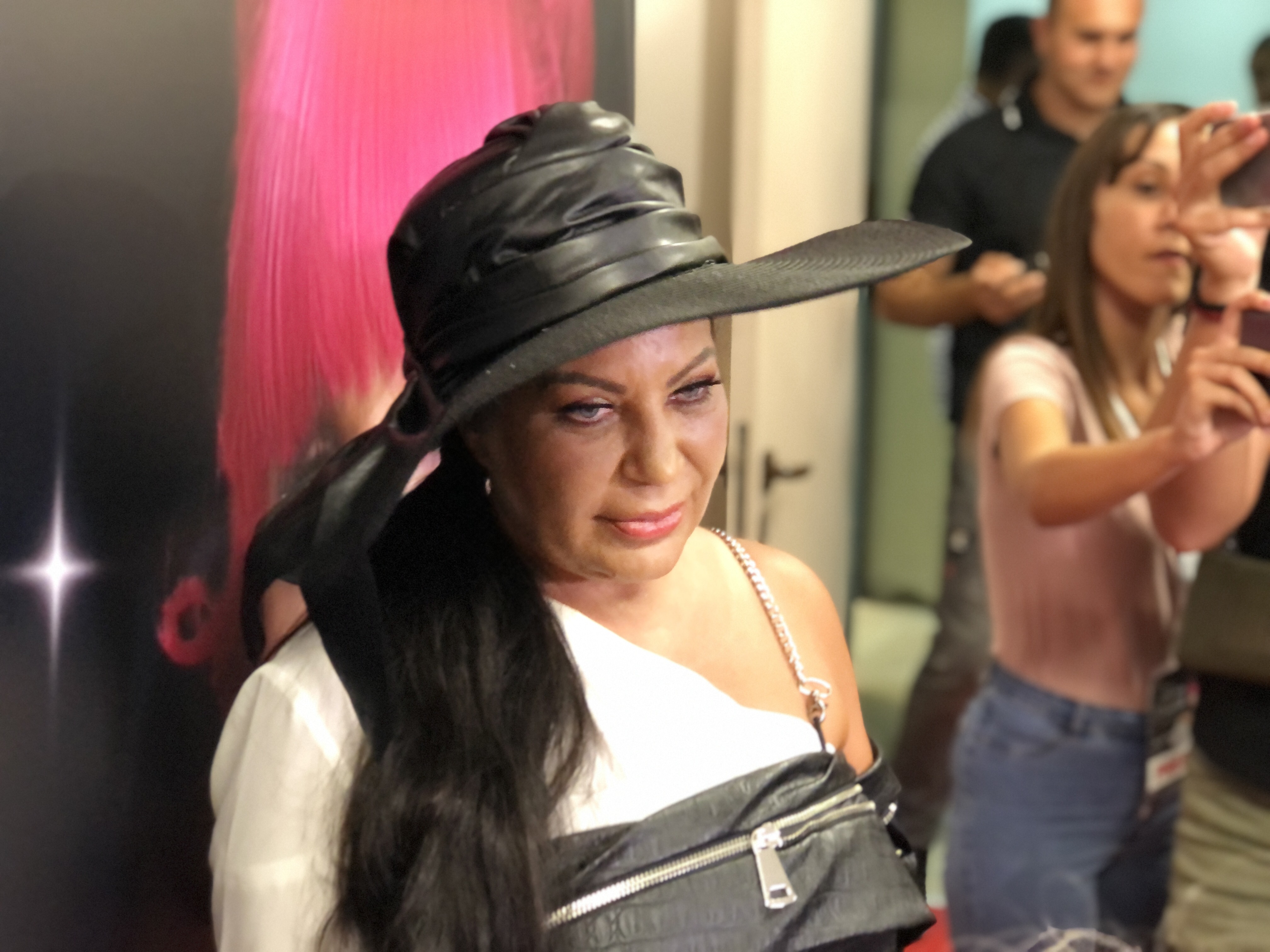 "STOJANKA, ŠTA TI SE DESILO SA LICEM?" Nakon priznanja da se operisala ...