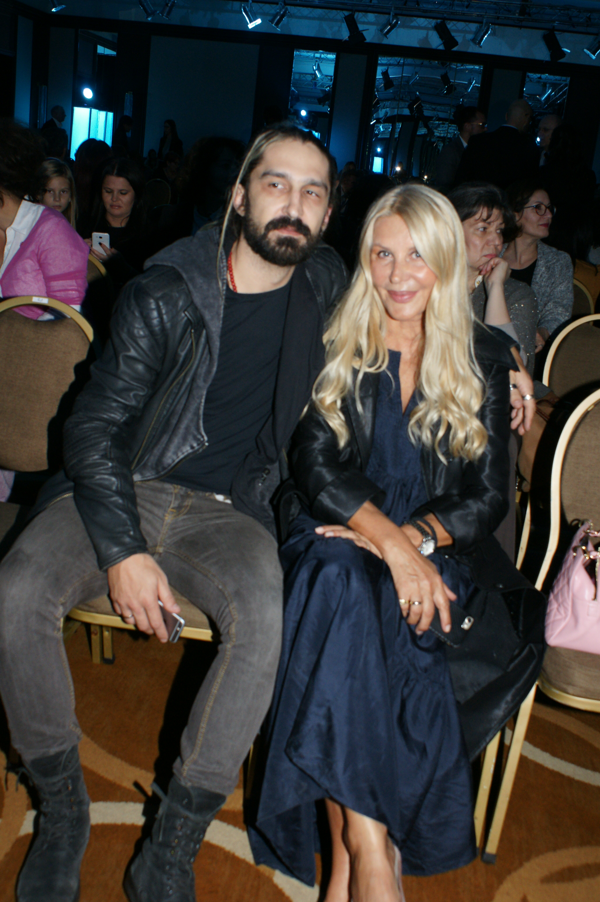 STARIJI OD MUŽA: On je SIN Verice Rakočević koji je za nju URADIO ...