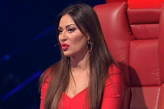 NEVALJALA: Ceca kao divlja mačka! (FOTO)