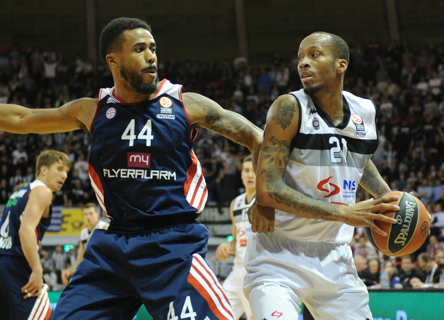 Kinzi više nije član Partizana?