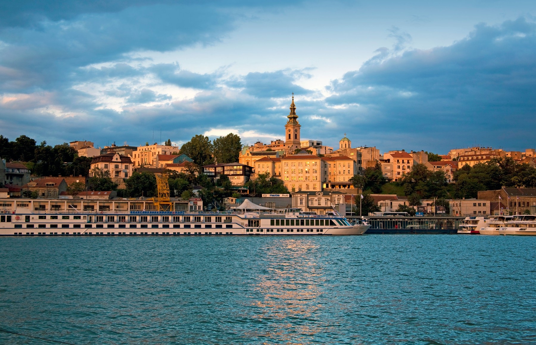 SRBIJA NA SEDMOM MESTU TOP 10 DESTINACIJA: ''Obični Srbi najbolji adut ...