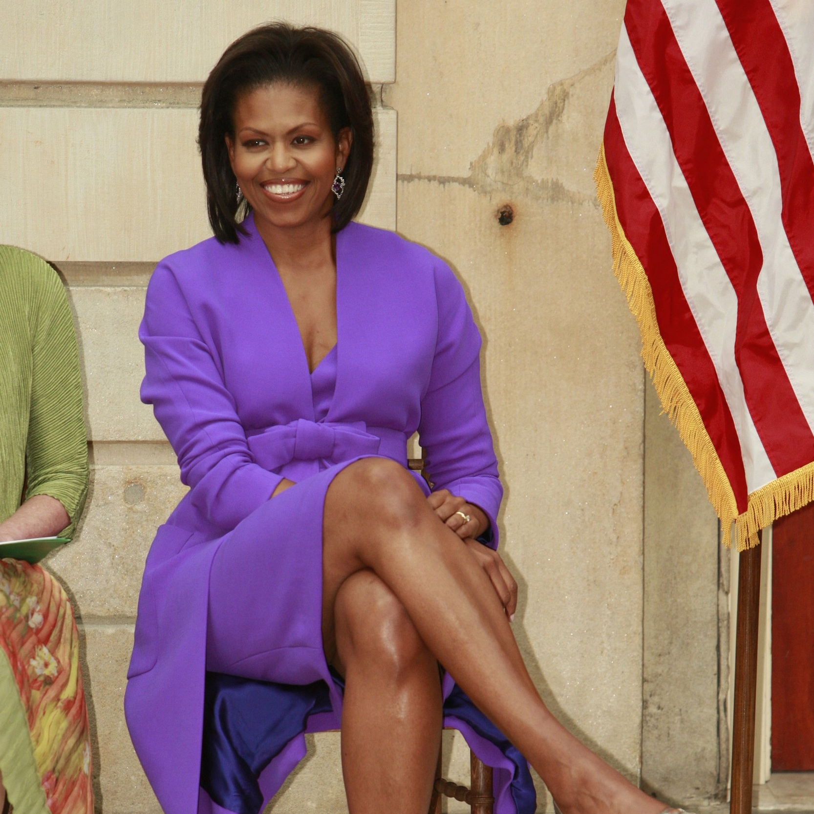 Ko plaća odeću Mišel Obame?