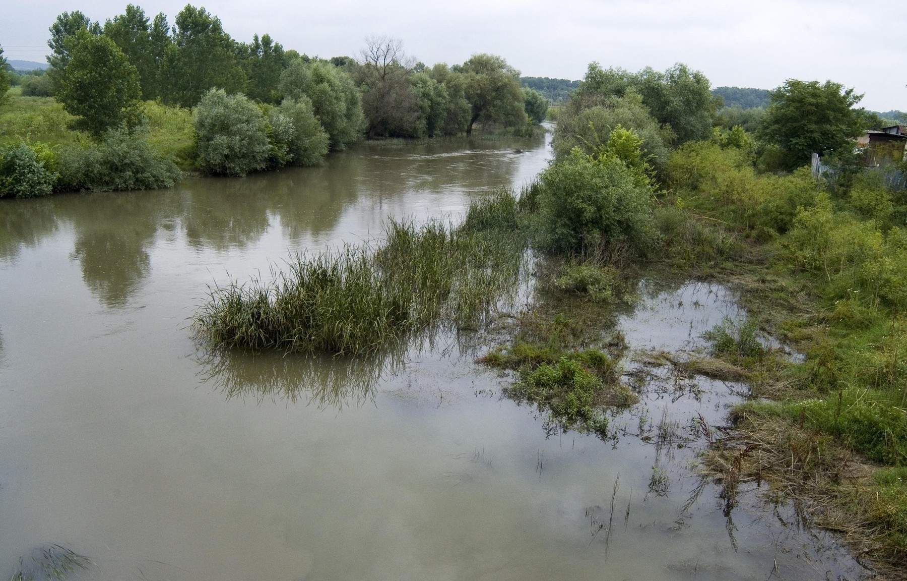 OPREZ: Voda donela 80 mina, ali i oružje