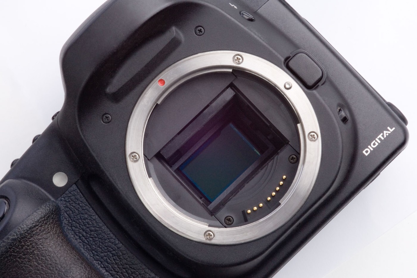 Pametni telefoni "ubili" tržište digitalnih foto-aparata