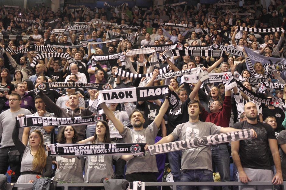 PARTIZAN MU JE I DALJE U SRCU: Ljubimac GROBARA pojačao EFES (FOTO)