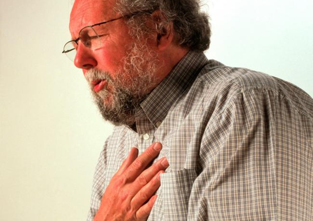 DOMAĆI LEK ZA BRONHITIS OD SAMO 2 SASTOJKA: Evo kako se pravi sirup za ...