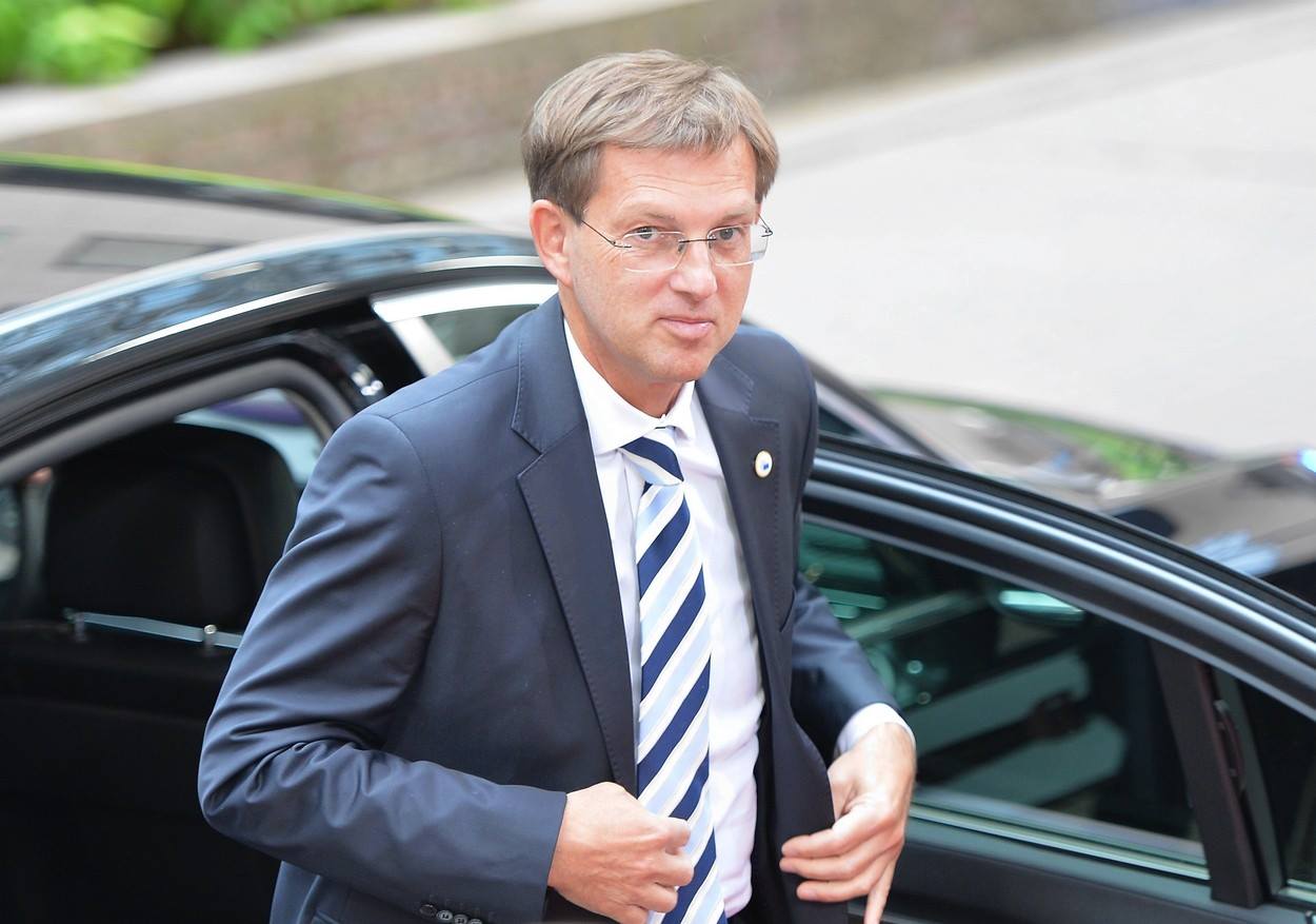 Cerar: Ograda je samo na slovenačkoj teritoriji