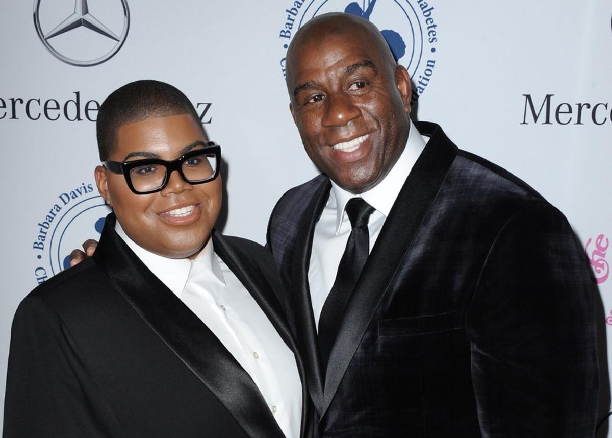 Sin legendarnog Medžik Džonsona celog života želi da izgleda poput DAME ...