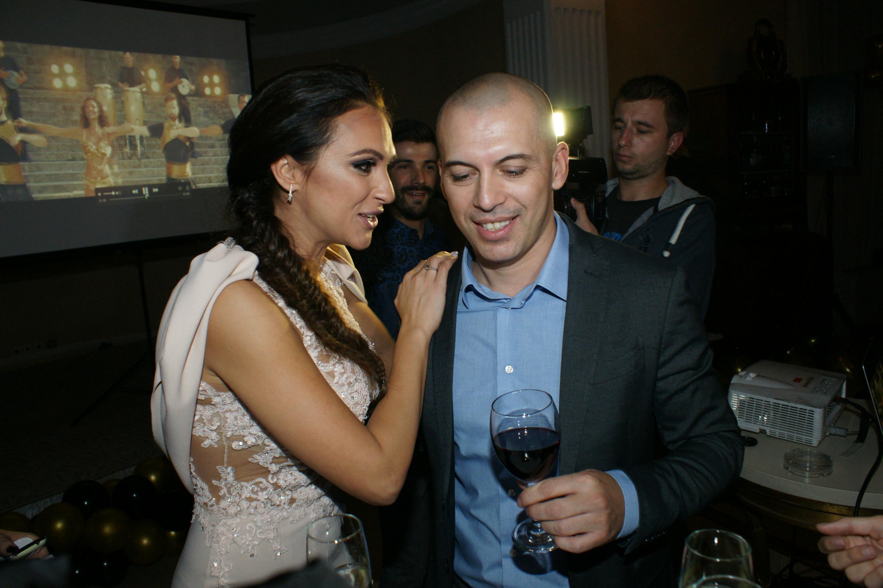 LJUPKA STEVIĆ: Sreća, nisam s njim (FOTO ALBUM)