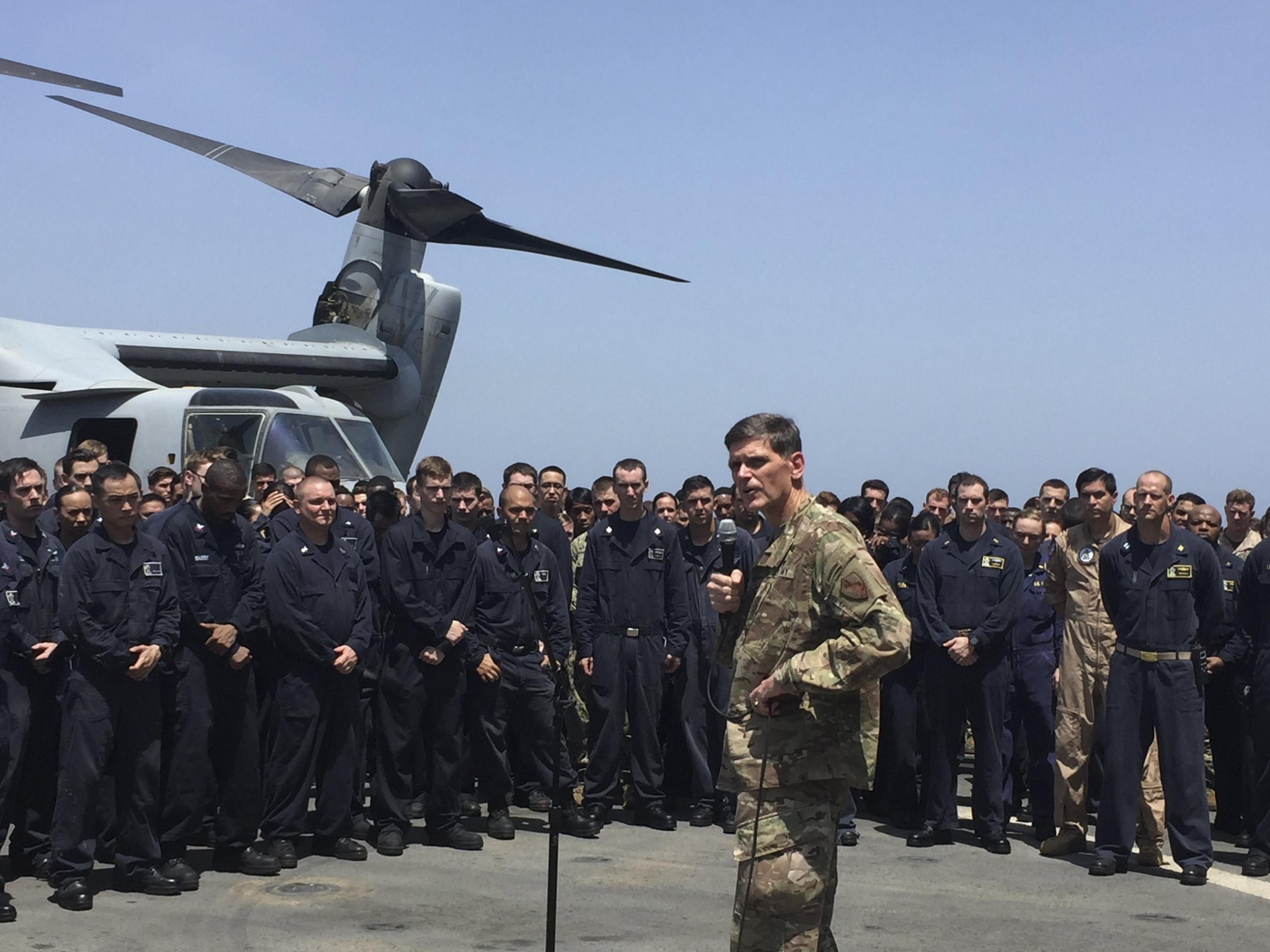 SAMO VAS GLEDAMO: Zbog OVOG američkog generala Iran je "digao" mornaricu!