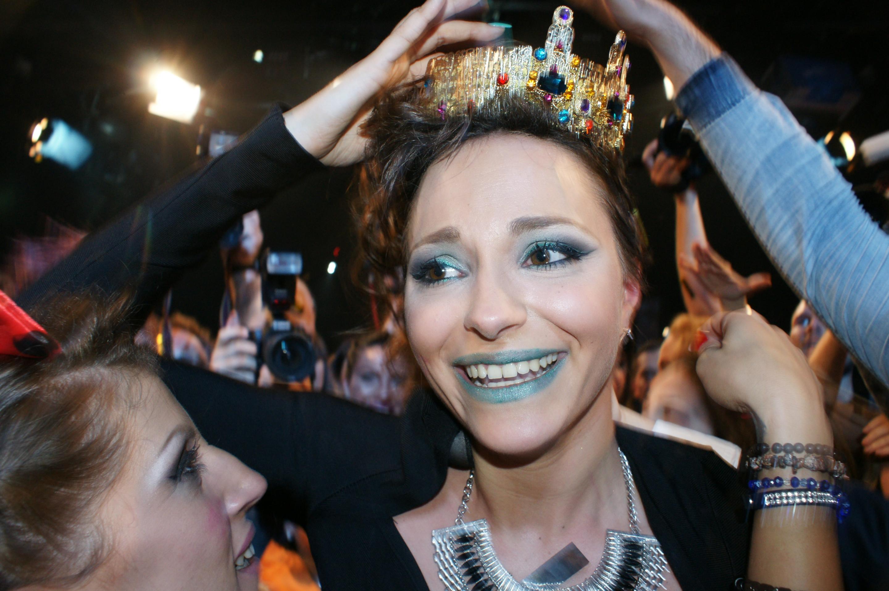 SVI ŠOKIRANI, BESNI, PITAJU SE KAKO?! Pogledajte ŠTA je to za 70.000 ...