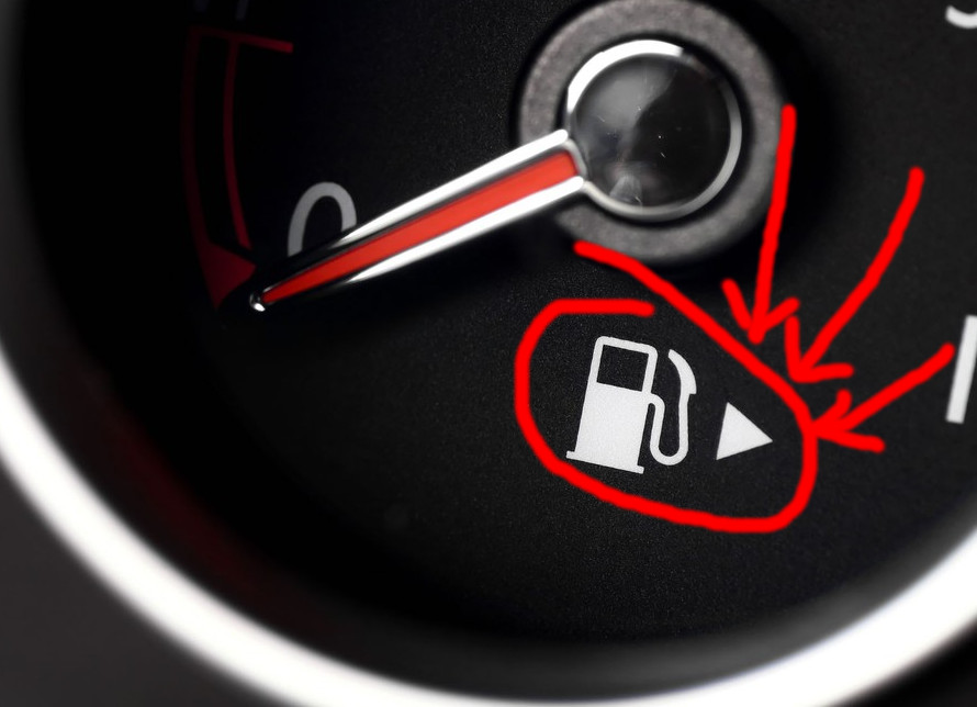 A SVA KOLA JE IMAJU: Znate li ŠTA pokazuje strelica pored oznake za ...