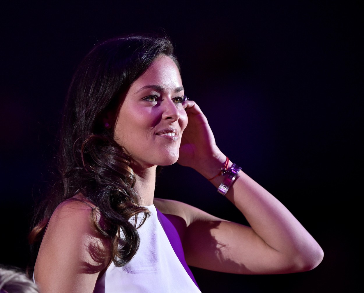 SVE IH JE ODUŠEVILA: Ana Ivanović od Nemaca dobila prestižno priznanje ...