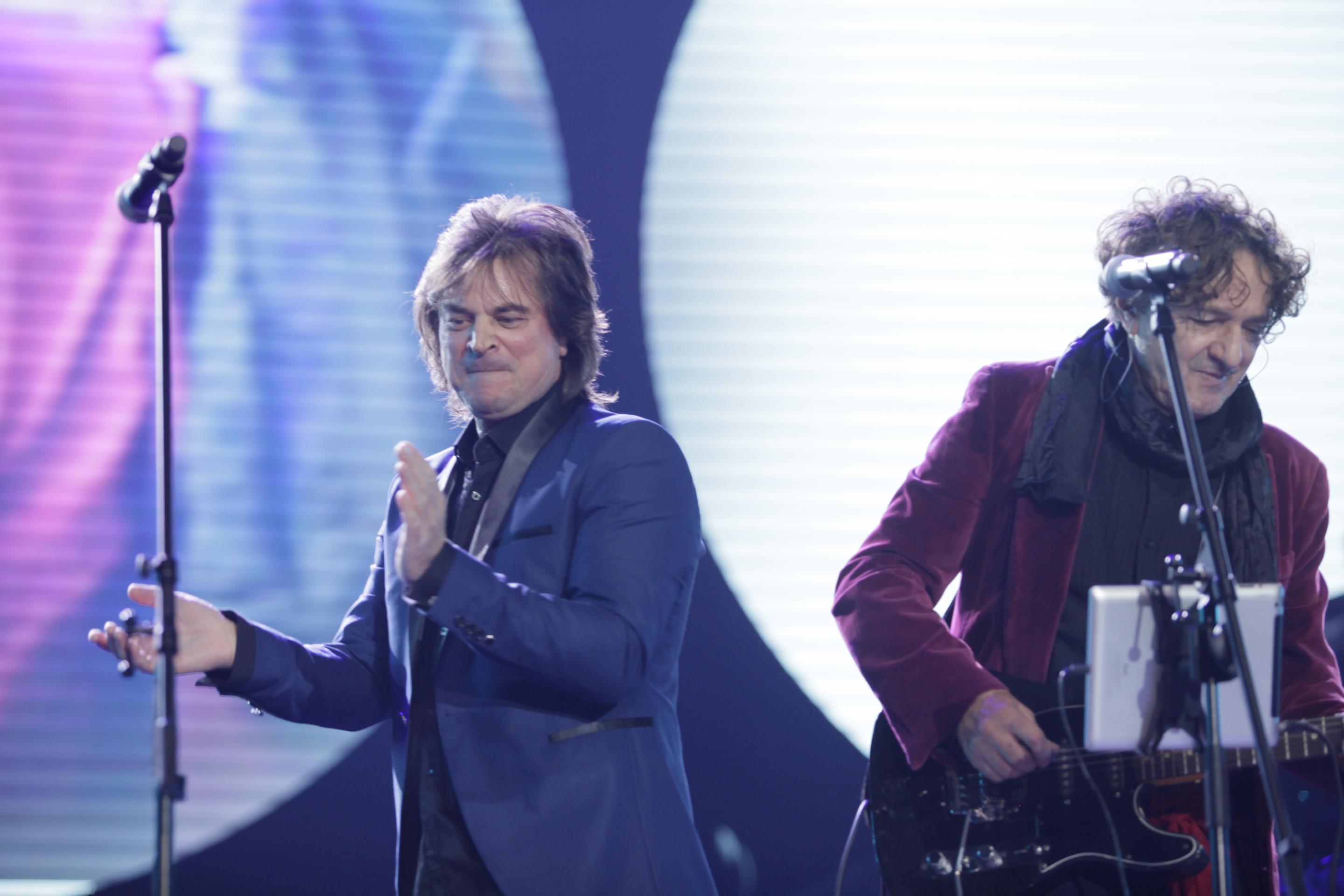 40 LETA ČUVAO TAJNU: Pevač Bijelog dugmeta se NE ZOVE Alen - evo koje ...