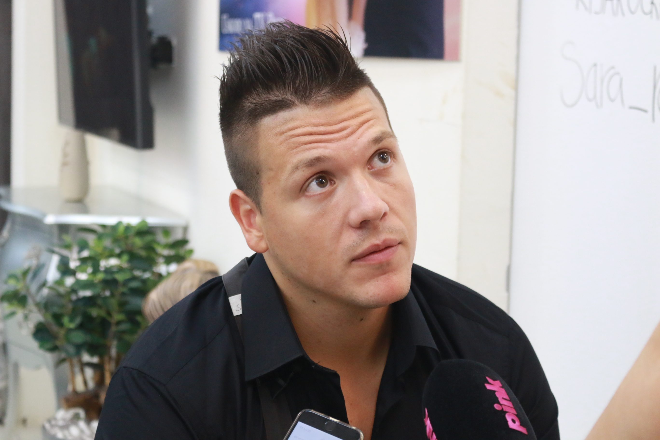 SLOBA PRIZNAO! VEĆ NEKO VREME SMO U VEZI! Radanović postavio sliku i ...