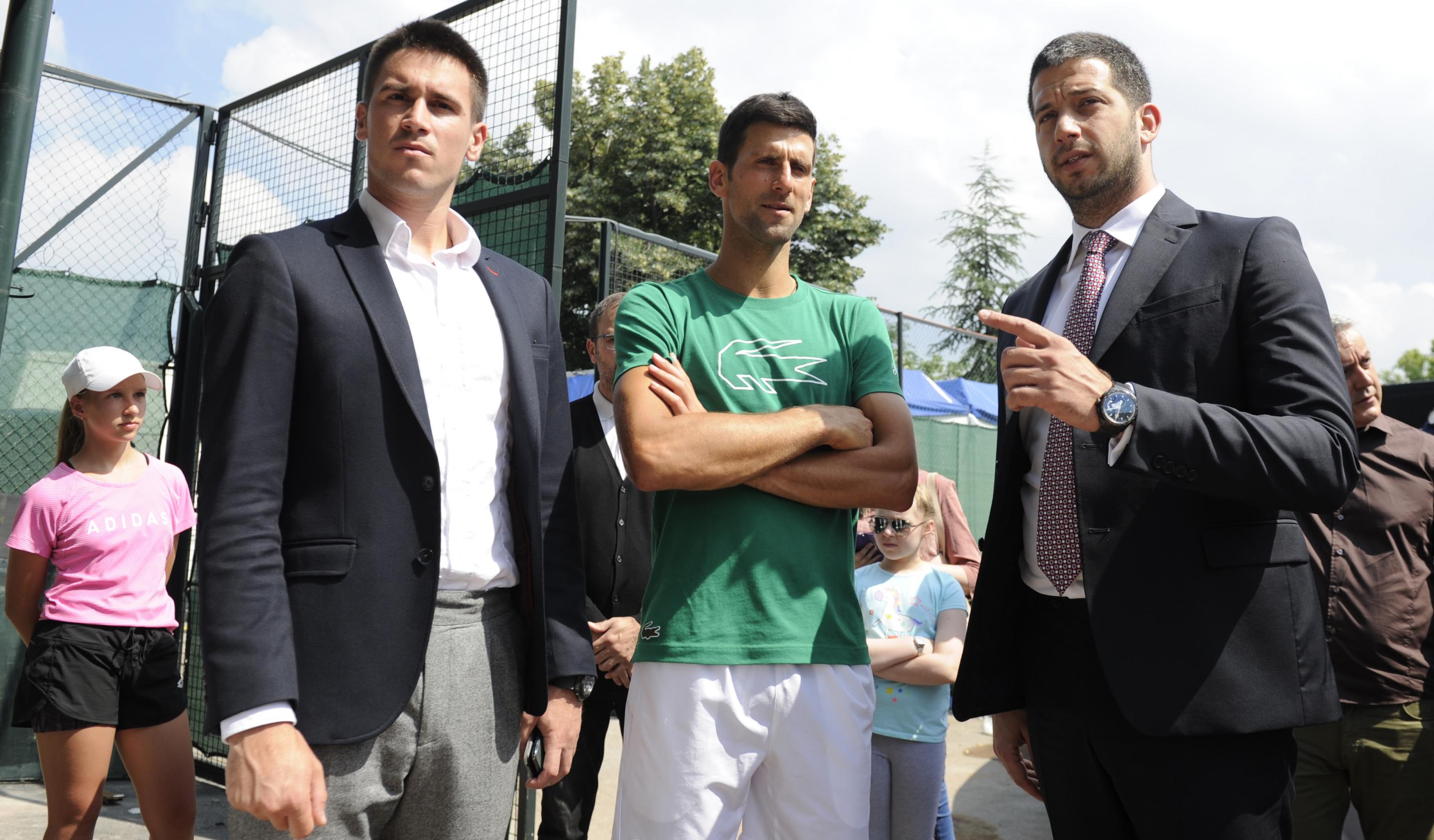VAŽNA POSETA: Đoković ugostio ministra Udovičića na terenima TC "Novak"