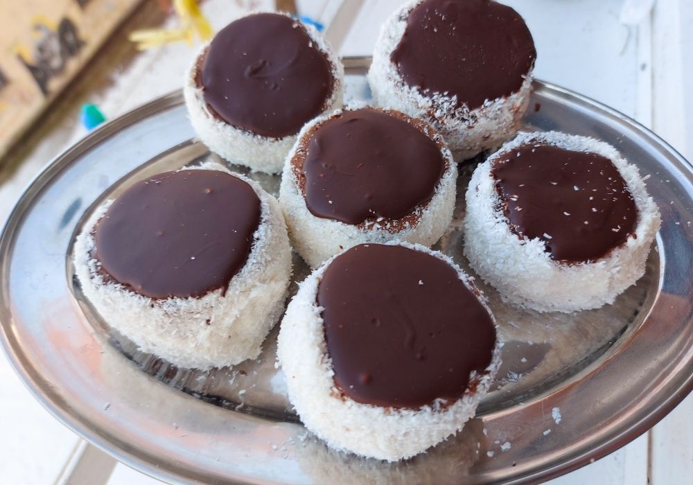 Kremasti kolač sa KOKOSOM za ljubitelje slatkiša: Najjednostavniji ...