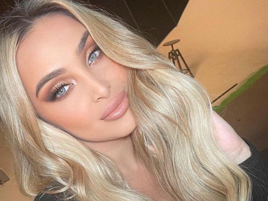 SLIKA MAJE BEROVIĆ KAKO DOJI SINA! Pevačica podelila emotivni trenutak ...