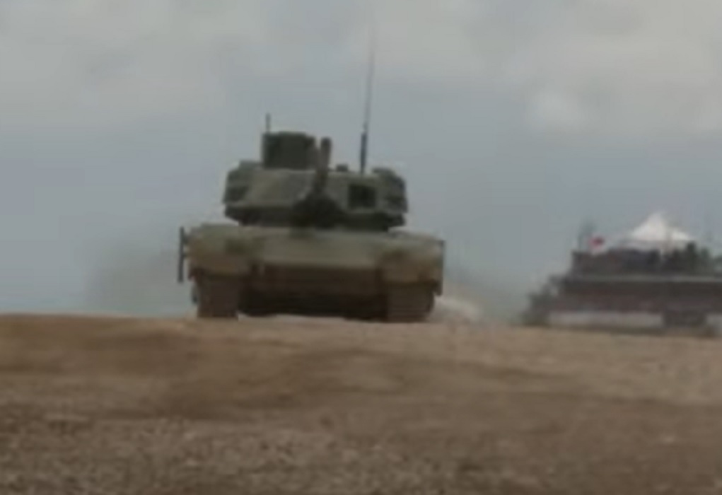 PUTIN IMA REŠENJE: Najbolji ruski tenk T-14 Armata menja tok rata u ...