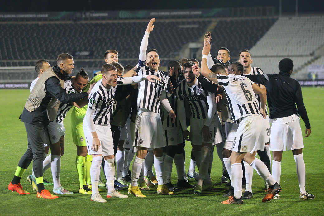 SLIKA SVE GOVORI: Evo koji igrač je KRVARIO za pobedu Partizana protiv ...