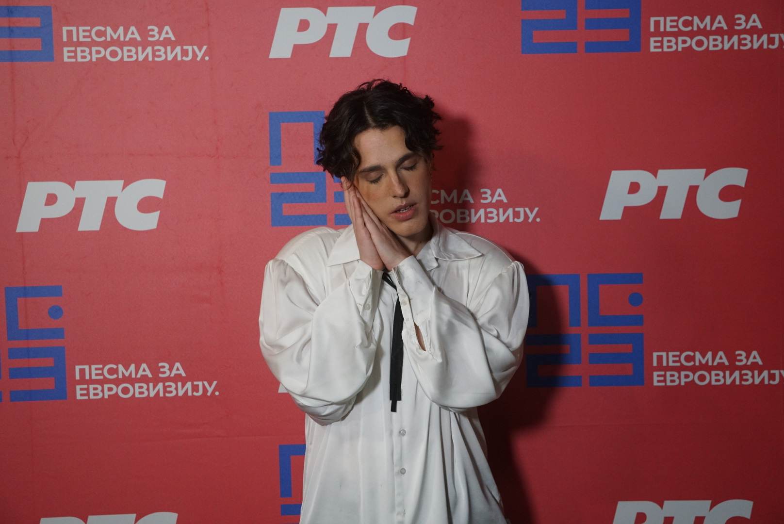 Kladionice kažu da je Luke Black FAVORIT U FINALU "Pesme za Evroviziju ...