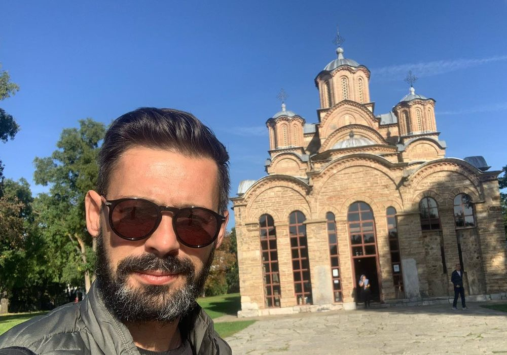 Zavirite u dom glumca Milana Vasića na Kosovu i Metohiji: Porodična oaza u kojoj se poštuje ...