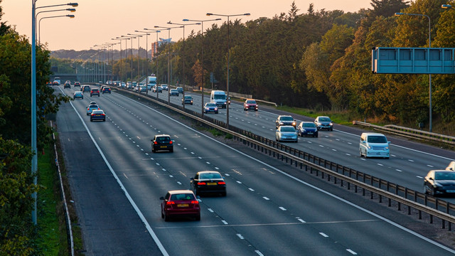Uvedena nova saobraćajna pravila na auto-putevima u EU: Maksimalna ...
