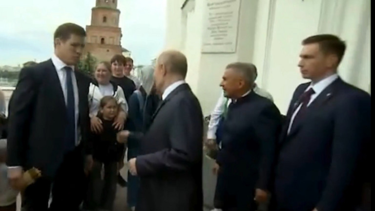 Telohranitelj raskrinkao Putina: Sve je iscenirano! Oko predsednika ...