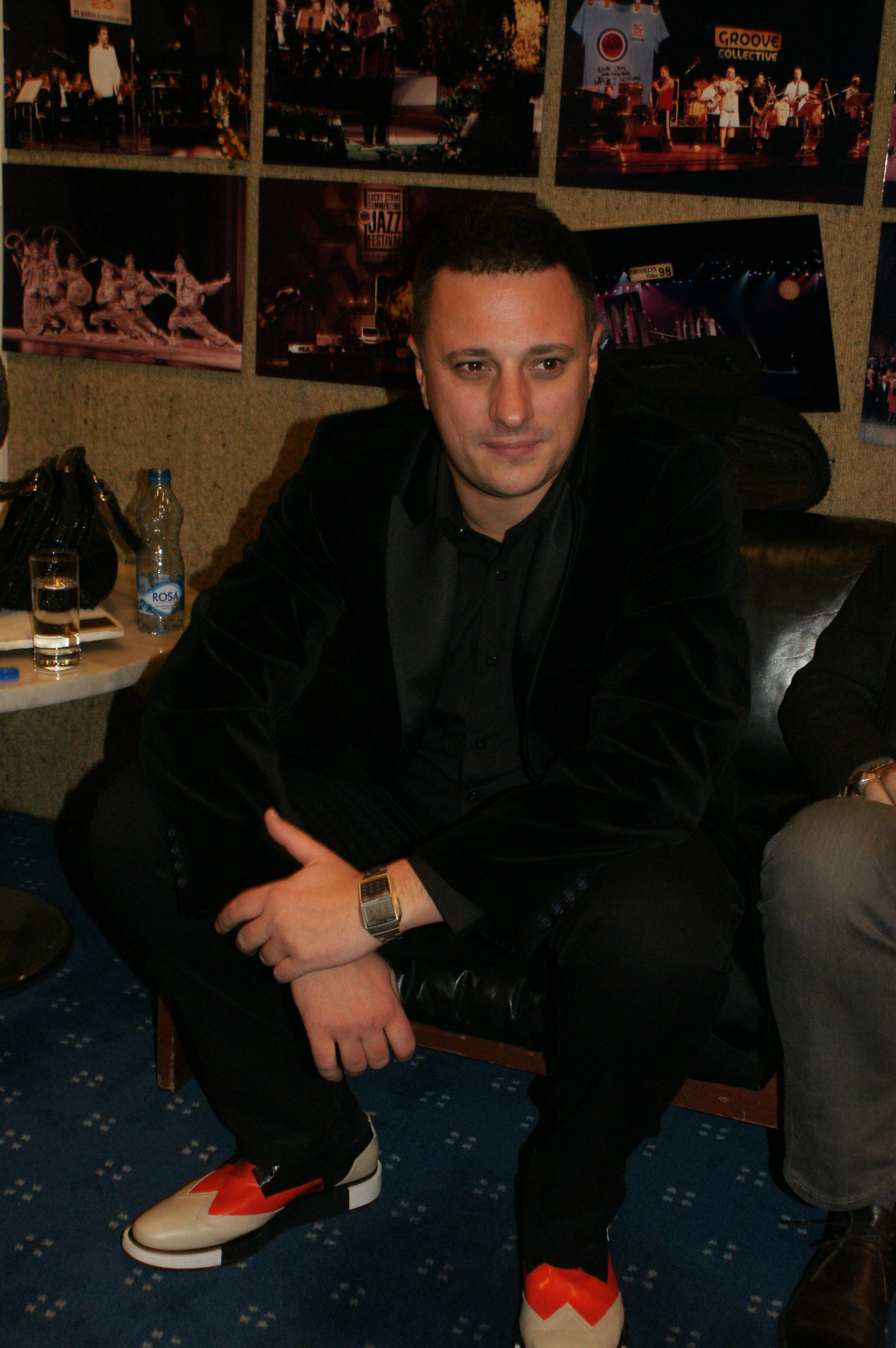 PREPOZNAJETE LI IH: Ova deca su danas naši NAJPOZNATIJI GLUMCI I ...