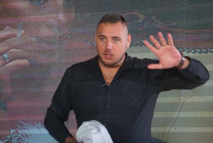 FILIP CAR IMA NOVU DEVOJKU: Razmenjivali NEŽNOSTI na njegovom ROĐENDANU ...