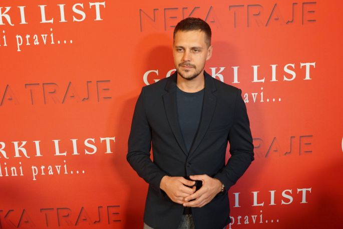 MILOŠ BIKOVIĆ POSTAJE OTAC! Glumac i njegova devojka čekaju bebu ...