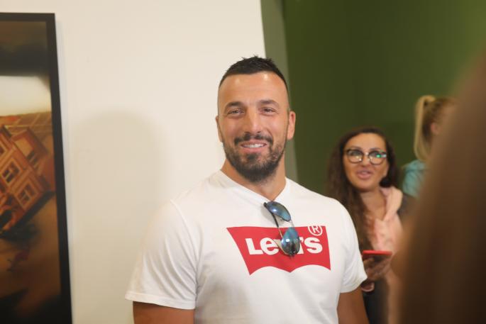 ŠOKANTNA PROMENA NAKON IZOLACIJE! Tomović izgleda potpuno drugačije, a ...