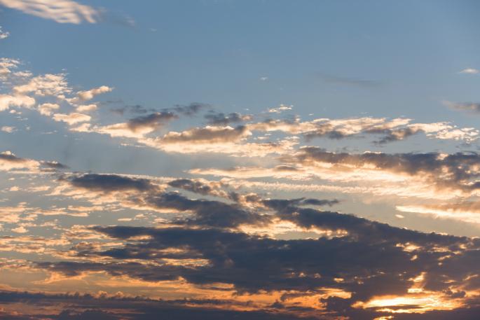 SUNCE, KIŠA, OBLACI: Šaren dan na nebu Srbije