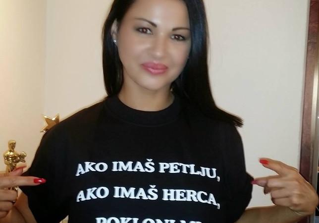 Tina Ivanović ima novi imidž (FOTO)