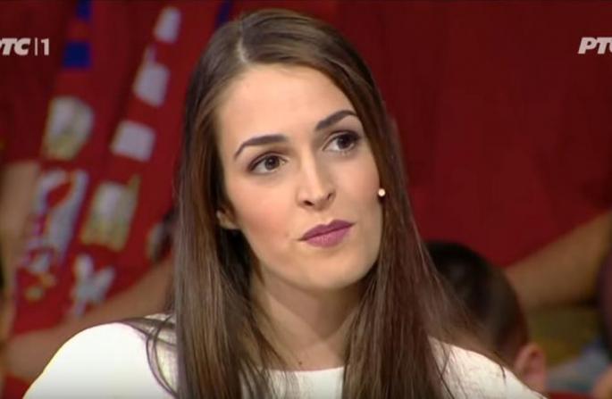 ZIMSKA ČAROLIJA! Brankica je jedna od najlepših glumica u Srbiji, a ...