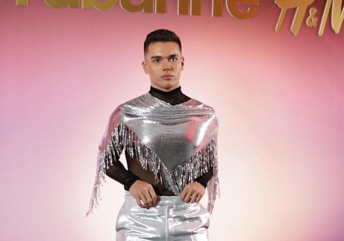 Filarri Ko je ta žena značenje pesme