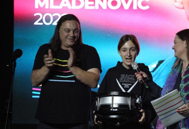 Kada vidite kako izgleda Firči sa "Farme", ostaćete u čudu: Pamtimo ga ...