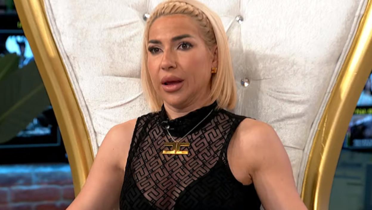 "To su NEOBRAZOVANE VODITELJKE koje jure dede..." Jovana Jeremić ...