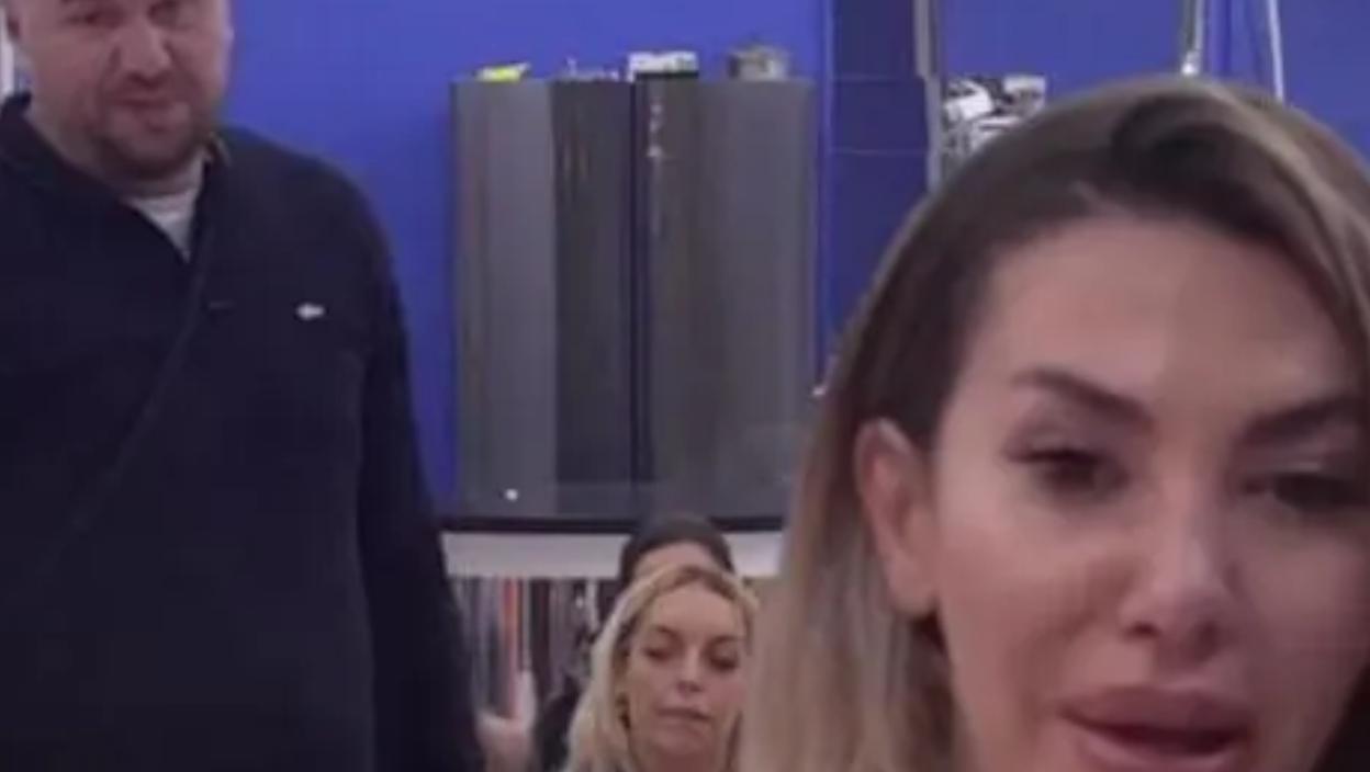 Aneli Ahmić sumnja da je trudna - Srbija danas