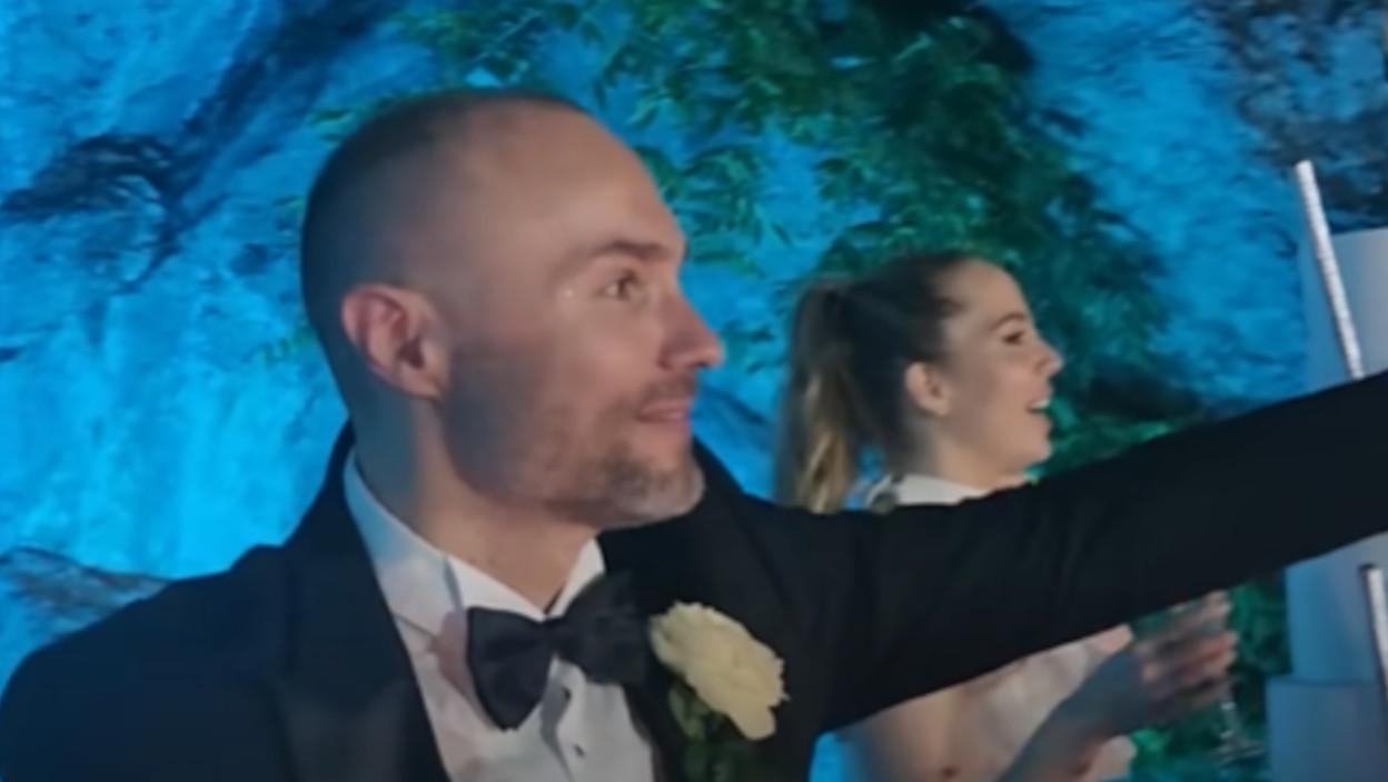 Aleksandar Sofronijević i Kosana odlažu medeni mesec - Srbija danas