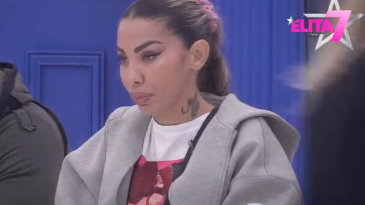 Aneli tražila lekove od produkcije - Srbija danas