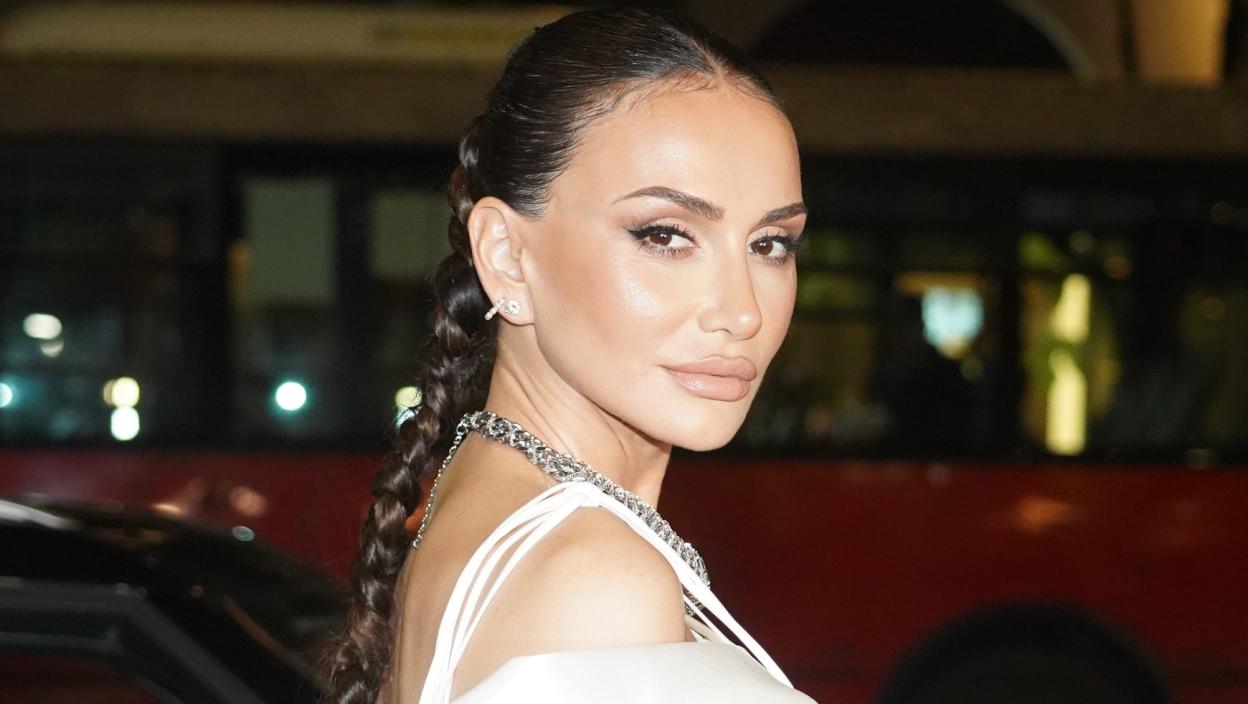 Kako je Emina Jahović izgledala pre - Srbija danas