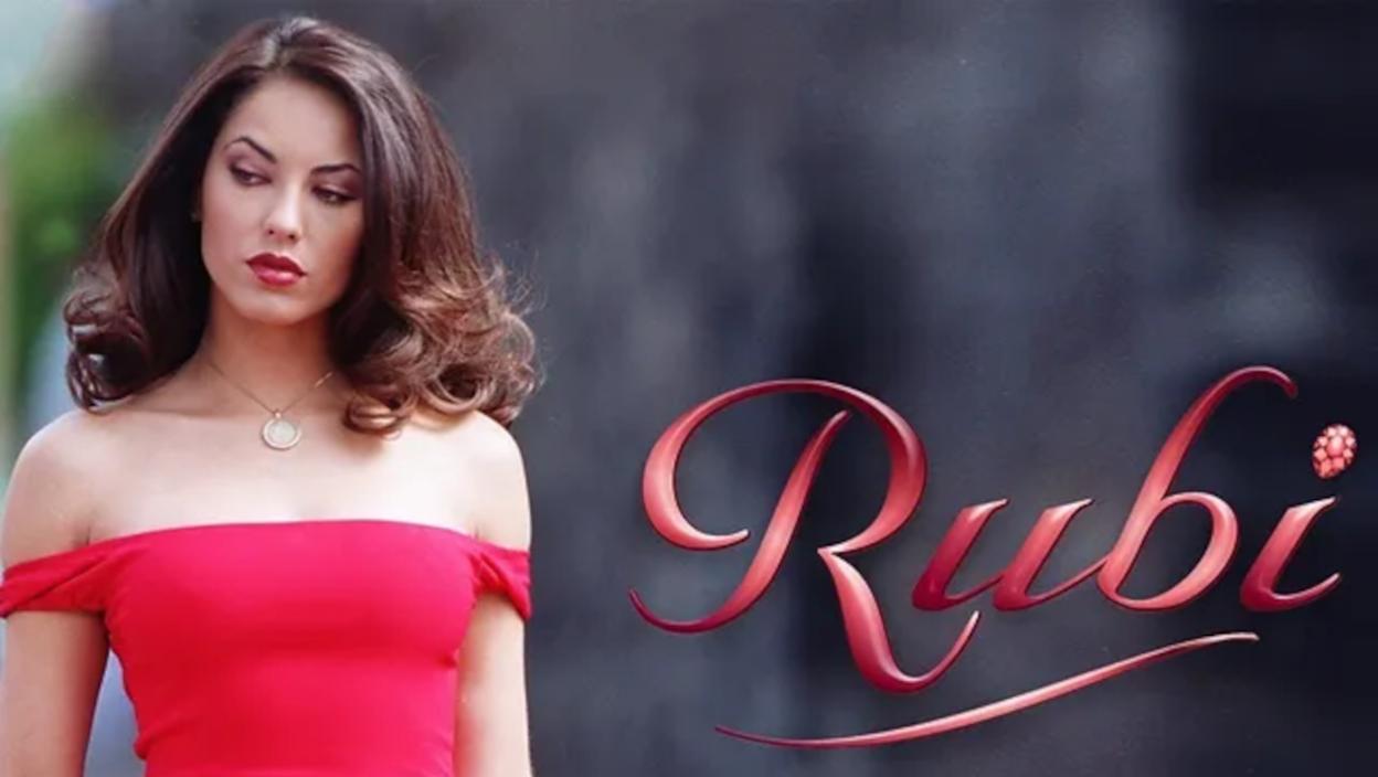 ONA JE SADA BABA: Čuvena Rubi ima 46 godina, a jedan pogled na nju ...