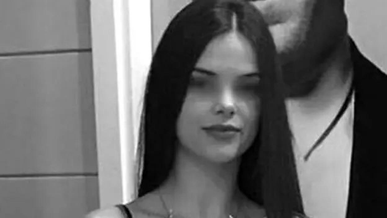 Trodnevna žalost u Paraćinu: Sugrađani pale sveće u centru grada i opraštaju se od devojke koja ...